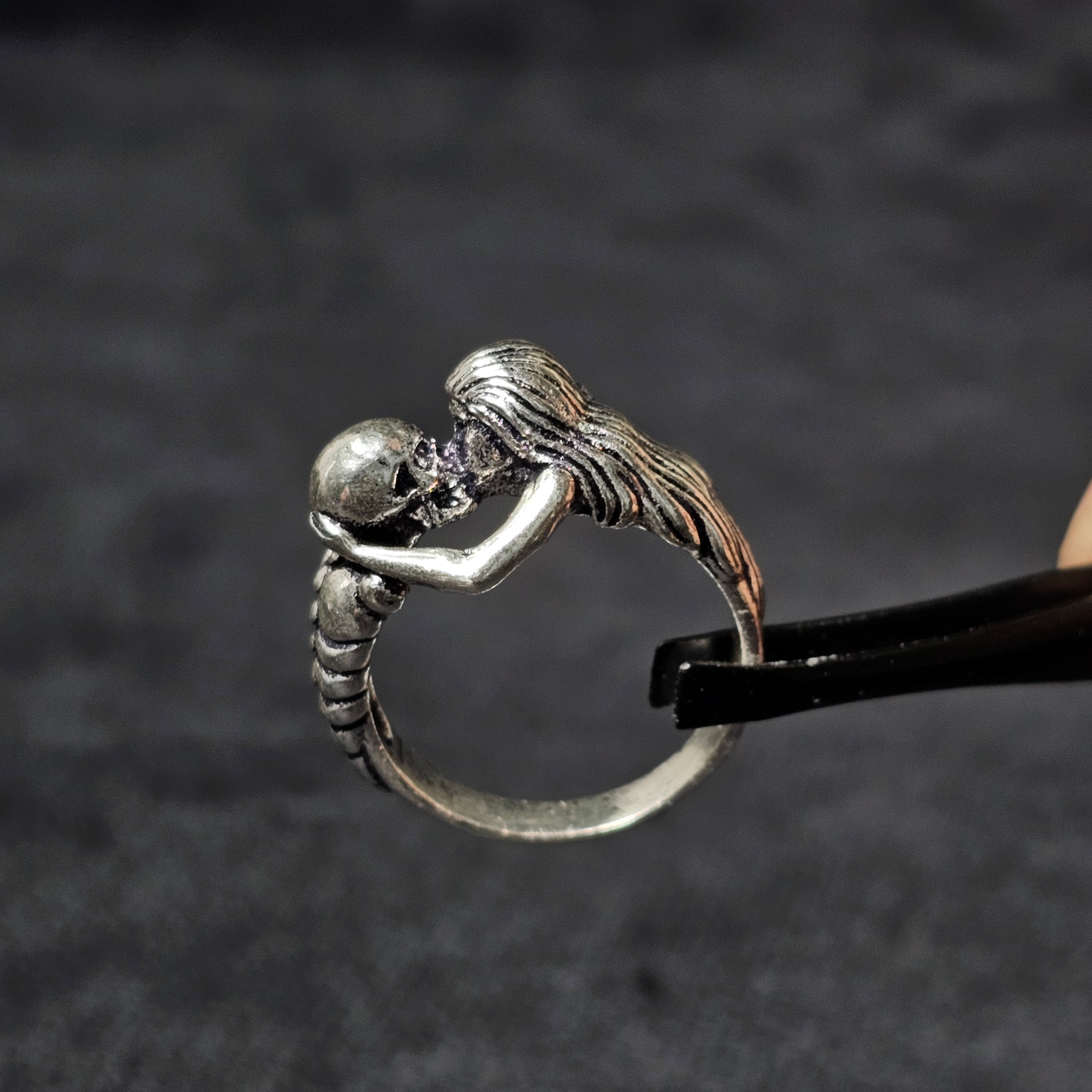 Till Death Ring - Men's Statement Ring | craftNyou